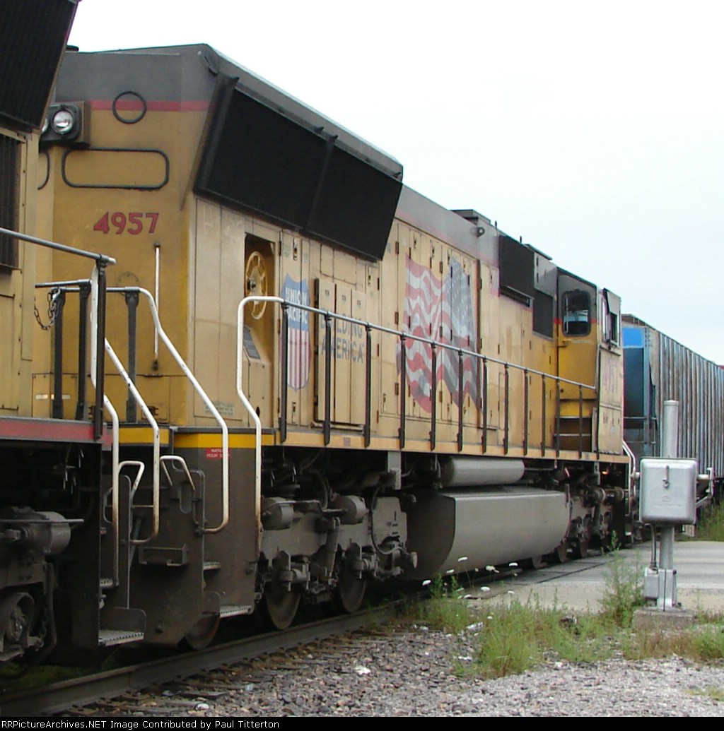 Trailing Unit on UP Manifest